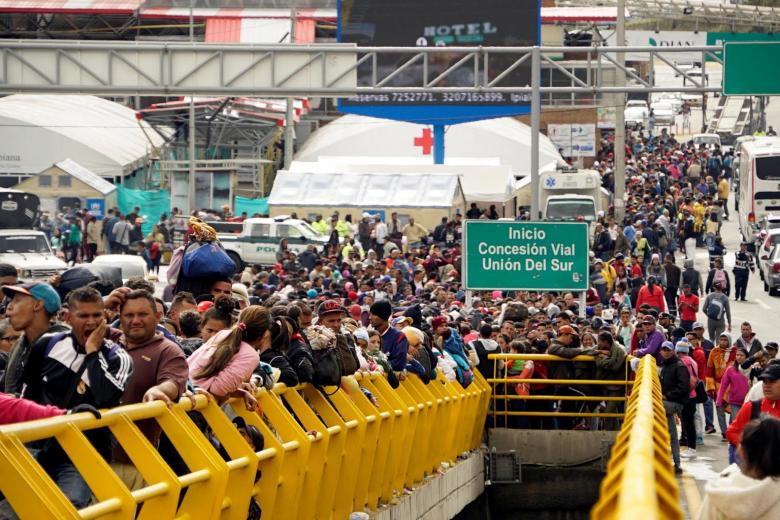 Venezuelans rush to Peru border ahead of migration crackdown | The ...