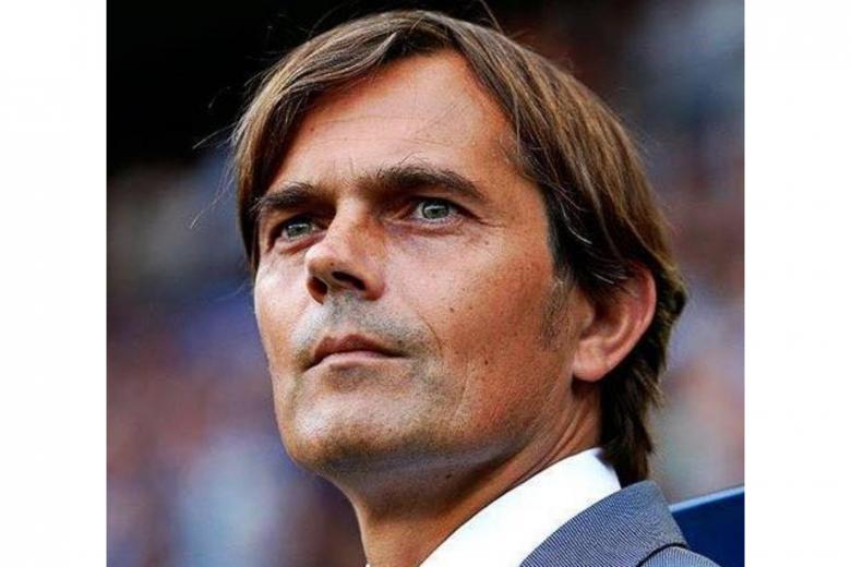 Football: Ex-Dutch and Barca midfielder Phillip Cocu replaces Frank ...