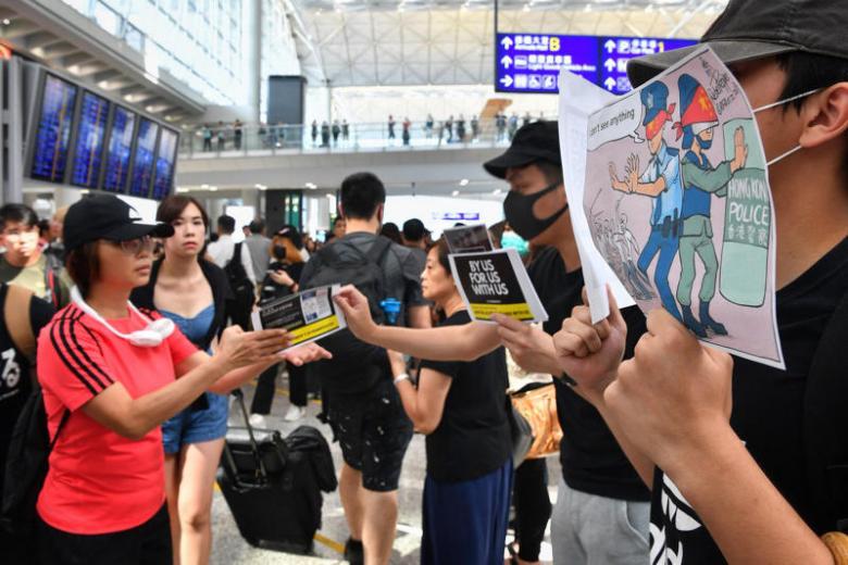 Hong Kong triads in the spotlight after Yuen Long attack: Who are they ...