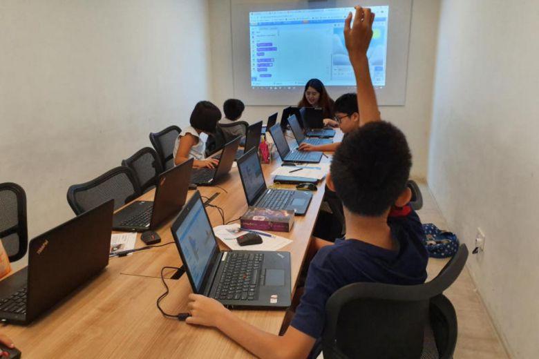 Letter of the week #2: Don't expose kids to tech too early | The ...