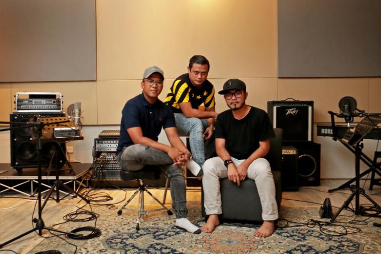 Local podcasts, from OKLETSGO to #NoTapis, gaining popularity here ...