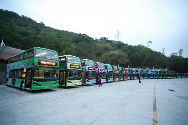 Asian cities turn to electric vehicles in anti-pollution drive | The ...