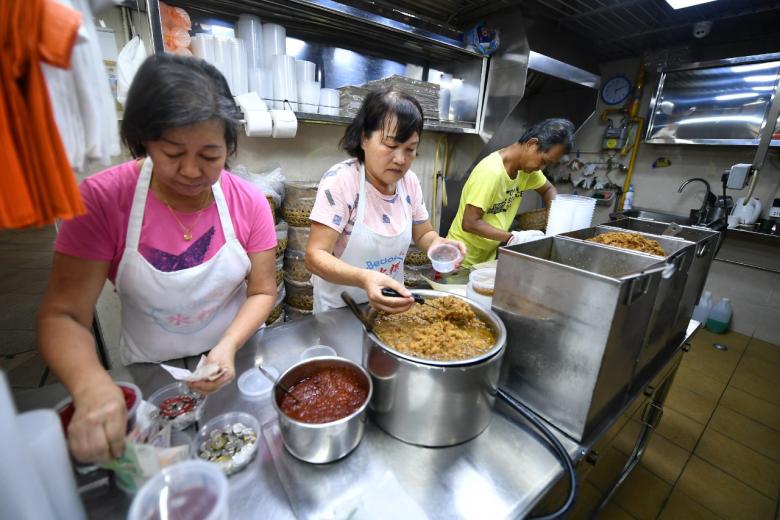 Beach Road Fish Head Bee Hoon, Bedok Chwee Kueh among 12 new entrants ...