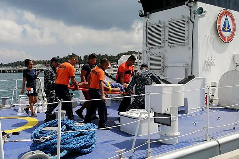 7 dead, 14 rescued as dragon boat capsizes in Philippines | The Straits ...