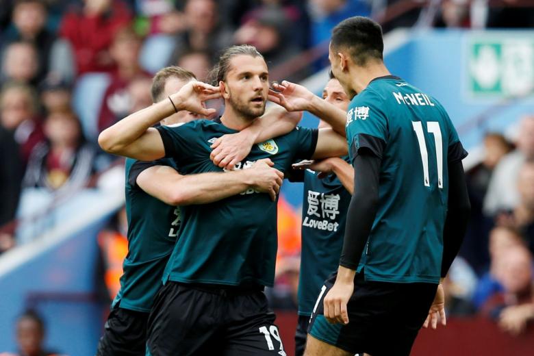 Football: Burnley fight back twice to draw 2-2 at Villa | The Straits Times