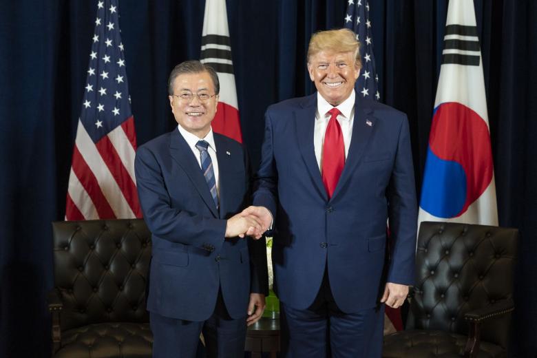 Moon's summit with Trump at UN General Assembly pointless: Korea Herald ...