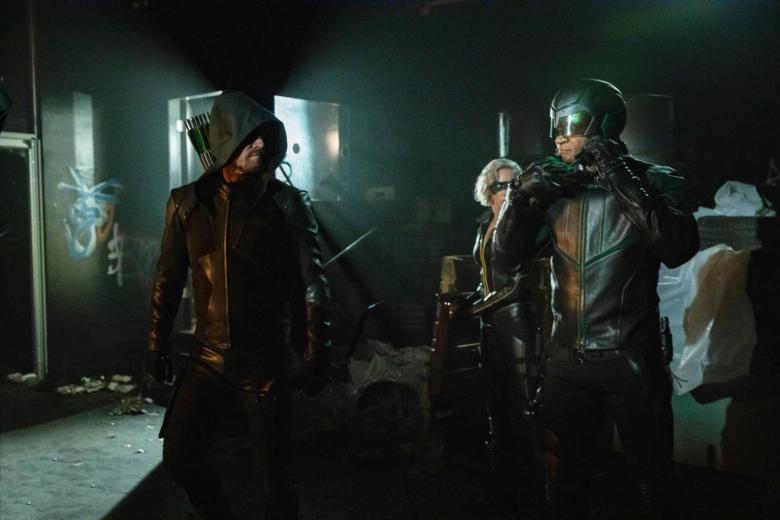 Final farewell: Arrow season 8 building up to an epic crossover ...