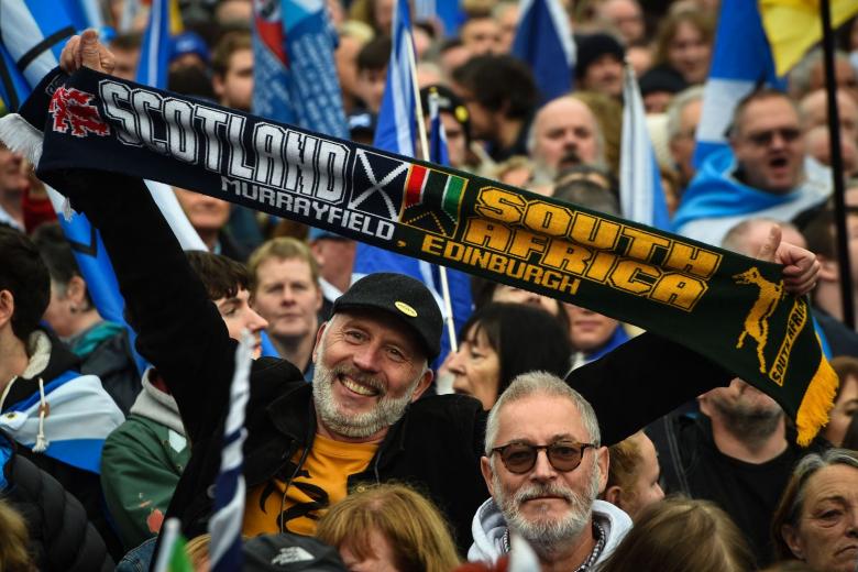 Thousands march in Scotland for independence from Britain | The Straits ...