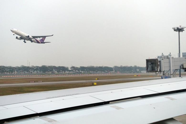 Changi Airport to close Runway 2 from October 2020, 3-runway system to ...