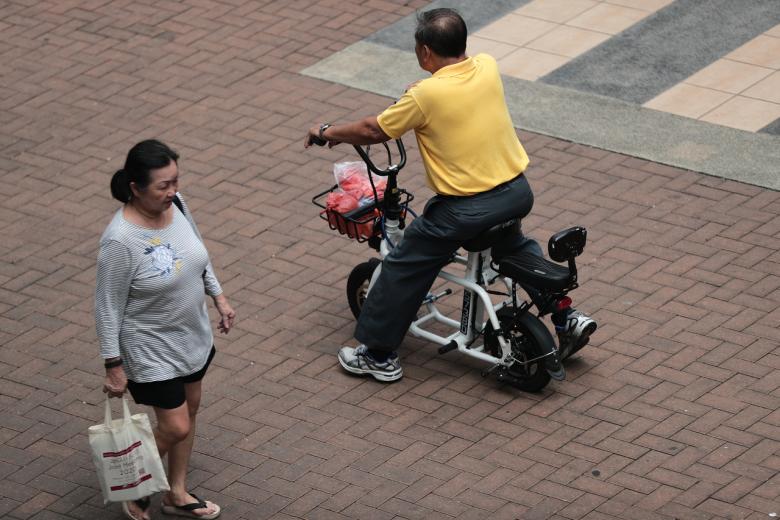 E-scooter, e-bike riders must take theory test; pedestrians will be ...