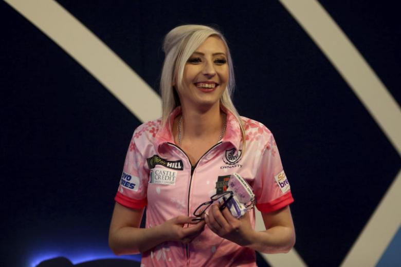 Darts: Fallon Sherrock continues fairy-tale run as 'Queen of the Palace ...