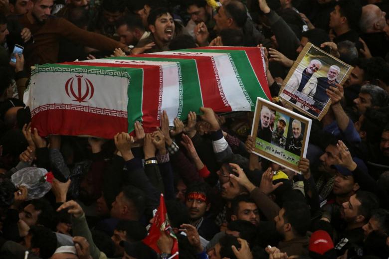 Mourners in Iran pay respects to military commander Qassem Soleimani ...