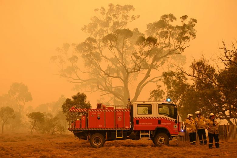 Canberra fire downgraded as heatwave eases | The Straits Times