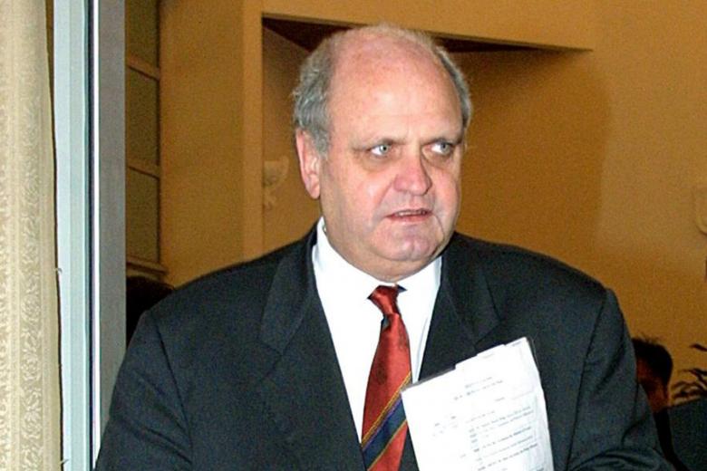 Former New Zealand PM and WTO leader Mike Moore dies, aged 71 | The ...