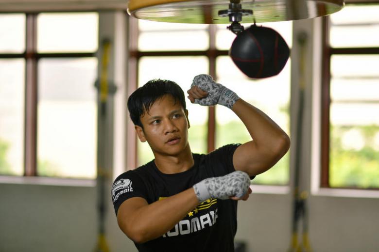 Boxing: Down but not out, Singapore pro boxer Ridhwan plots 2020 ...