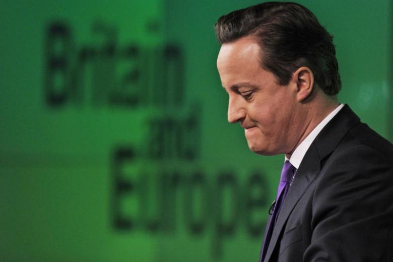 Former British PM David Cameron's bodyguard forgets loaded gun in plane ...