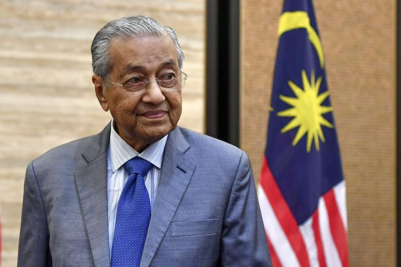 Mahathir's meeting with King ends amid speculation some PKR MPs set to ...