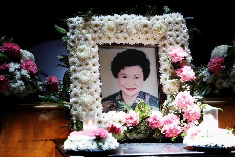 Finger painter Kwei Chin Pen, who taught Lee Kuan Yew Chinese, dies at ...