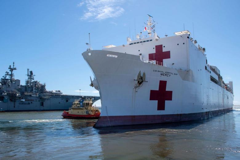 Coronavirus: US navy hospital ship reaches virus-struck Los Angeles ...