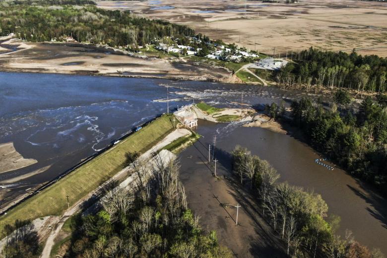 In Pictures: Flood devastates Michigan towns after dams fail | The ...