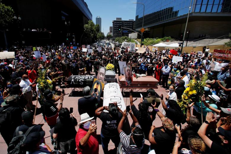 Little evidence of antifa links in US prosecutions of those charged in ...