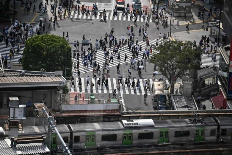 As coronavirus cases surge in Tokyo, Japan gives expert advisory panel ...