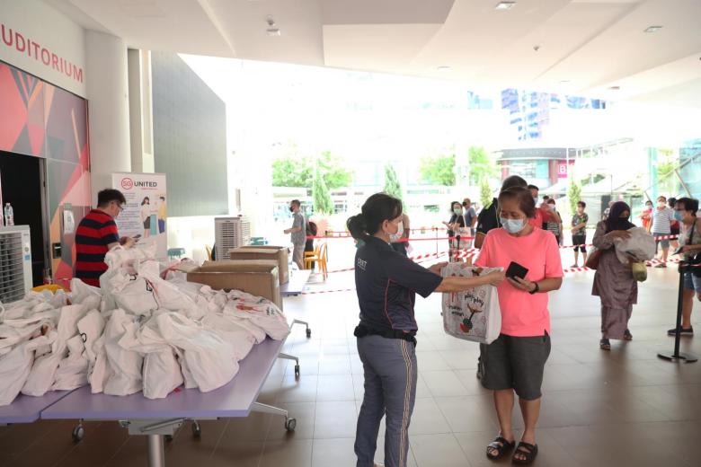 NDP pack collection exercise kicks off for every Singaporean and PR ...