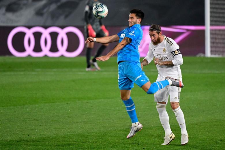 Football: Man City sign Valencia winger Torres on five-year deal | The ...