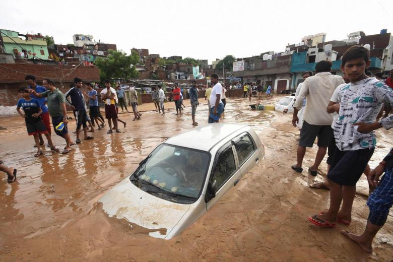 Three die as rains lash India's Jaipur City, flooding some areas | The ...