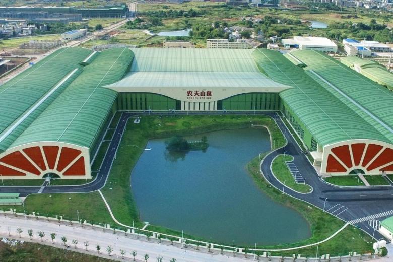 Nongfu seeks $1.48b in year's second biggest F&B IPO | The Straits Times