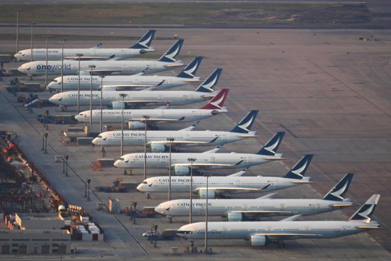 Hong Kong hub puts Cathay Airways in tighter corner than SIA | The ...