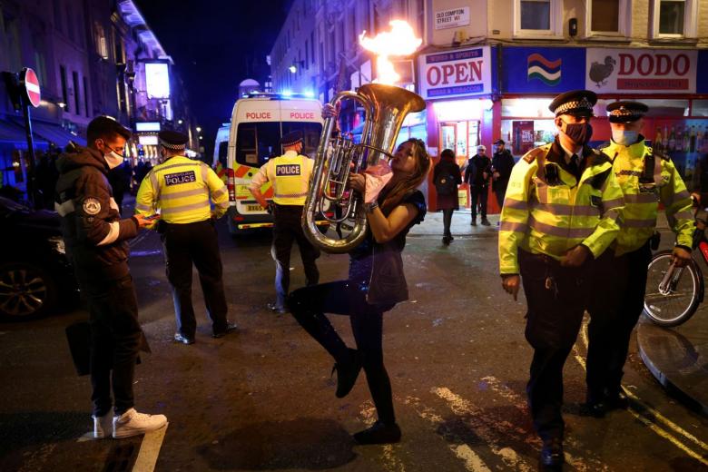 In Pictures: UK goes into second lockdown to curb the spread of the ...