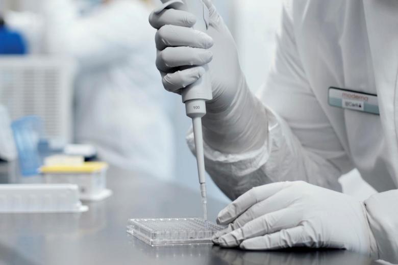 Moderna, the small biotech company taking on the Covid-19 pandemic ...