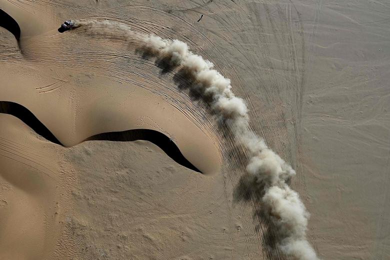 Dakar Rally raises a storm in Saudi desert | The Straits Times