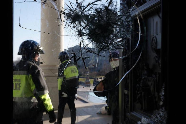 Experts and lawmakers aghast at US Capitol security failure | The ...