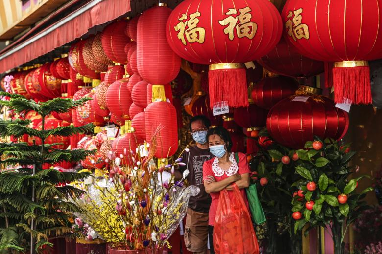 Rising Covid-19 cases prompts Malaysians to scale down Chinese New Year ...