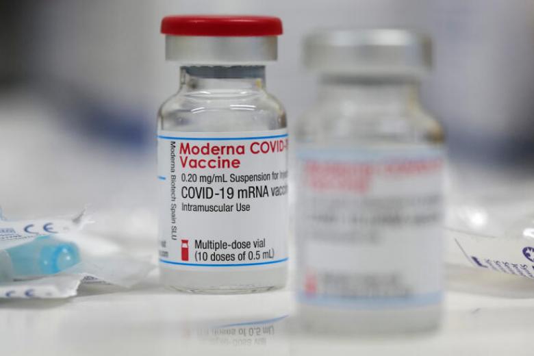 WHO experts issue recommendations on Moderna Covid-19 vaccine | The ...