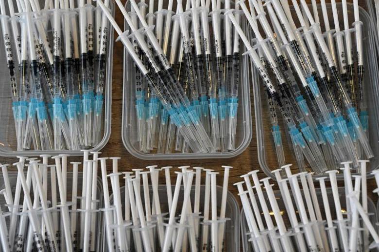 Chinese syringe producers under pressure as vaccination programmes ...