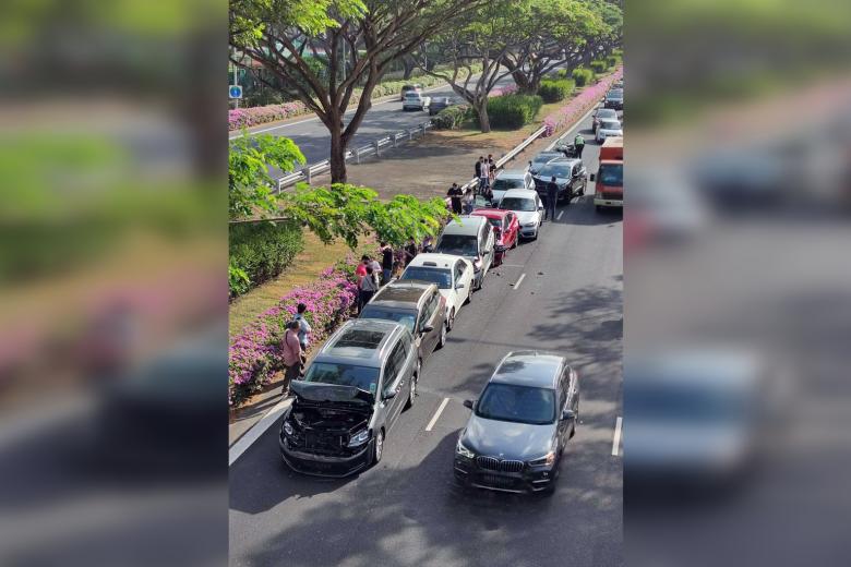 10-vehicle pile-up on ECP during Monday morning rush hour, three ...