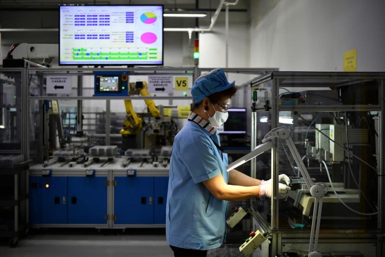 Singapore factory output extends rebound, rising 8.6% in January | The ...