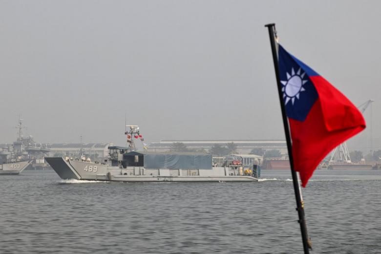 Taiwan urges China to begin 'benign' interactions with it | The Straits ...