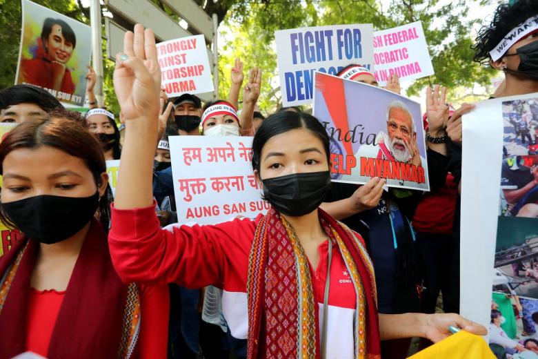 Scores of Myanmar citizens waiting to enter India: Officials | The ...