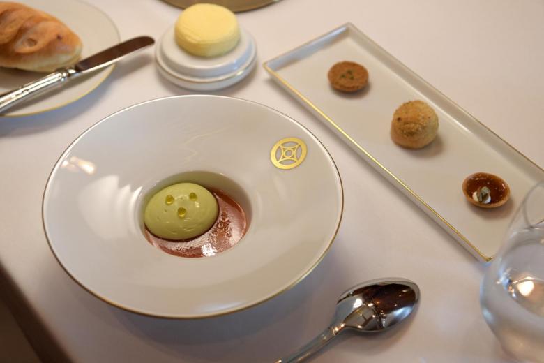 Orient Express restaurant turns out gourmet meals from makeshift ...