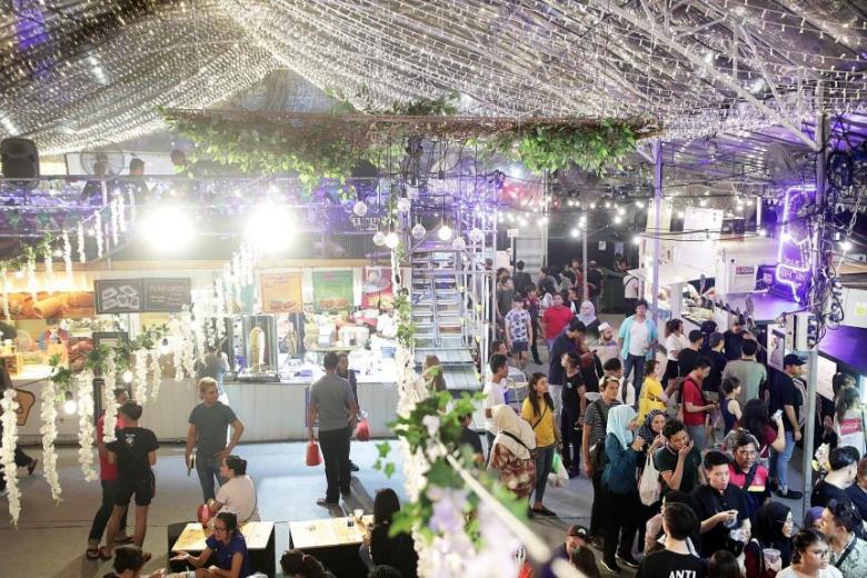 Online Hari Raya bazaars to stay for now in Singapore | The Straits Times