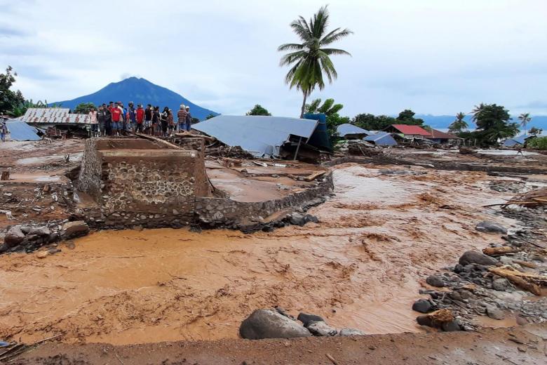 Cyclone which caused Indonesia's devastating floods a result of global ...