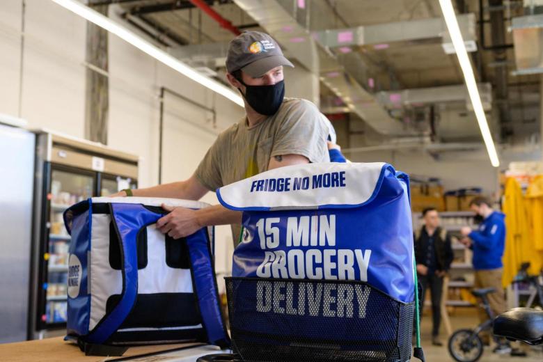 From Moscow to New York, fast delivery takes off amid Covid-19 pandemic ...