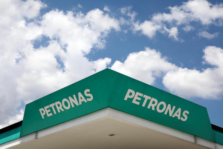 Malaysia's Petronas raises US$3b from bond offering | The Straits Times