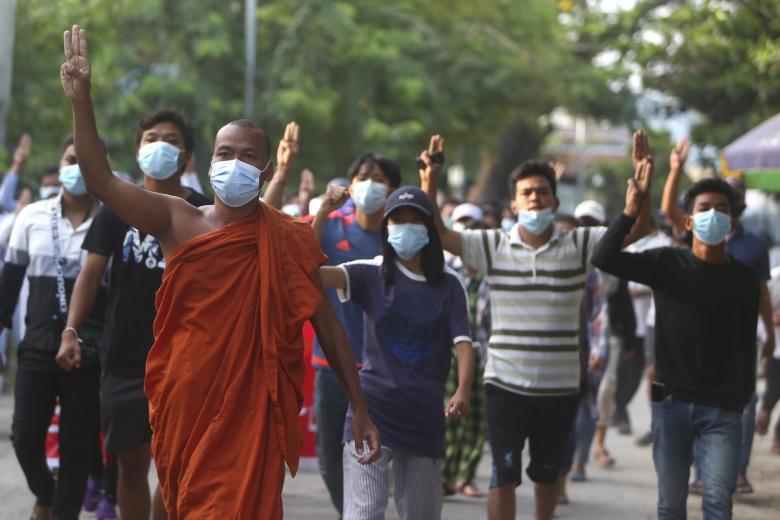 Half of Myanmar's population risks falling into poverty by 2022: UNDP ...