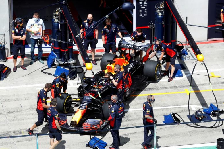 Motor racing: Red Bull hire more engine experts from F1 rivals Mercedes ...