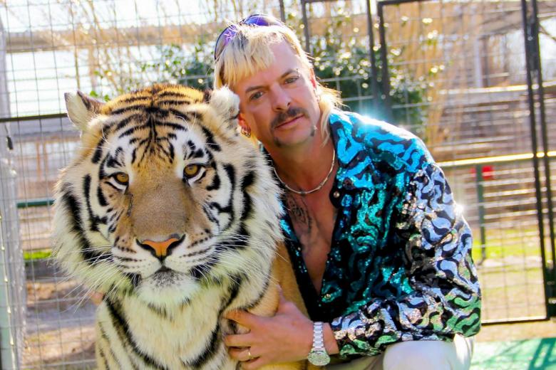 US authorities seize 69 big cats from Oklahoma's 'Tiger King' animal ...